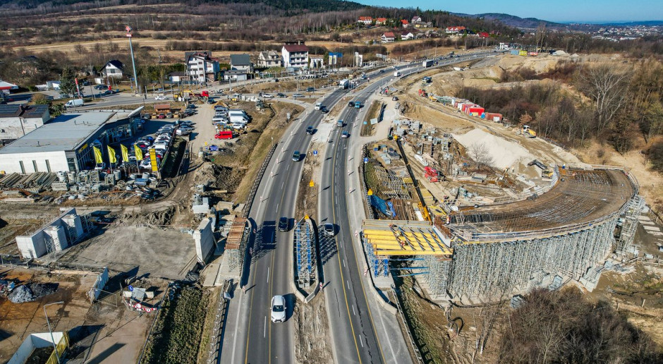 W Polsce przybędzie ponad 400 km dróg krajowych. Połowa to nowe odcinki ... W Polsce przybędzie ponad 400 km dróg krajowych. Połowa to nowe odcinki ...